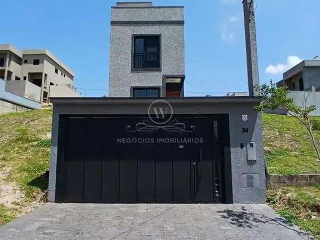 Casa / Sobrado para Venda em Santana de Parnaíba/SP Villas do Jaguari 3 Quartos
