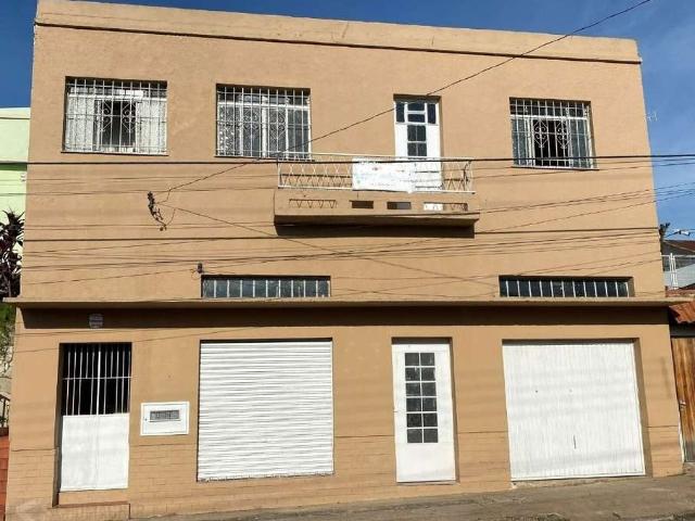 Casa / Sobrado para Venda em Santana do Livramento/RS Centro 5 Quartos