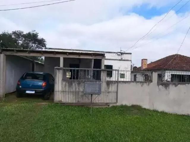 Casa / Sobrado para Venda em Santana do Livramento/RS Kennedy 2 Quartos