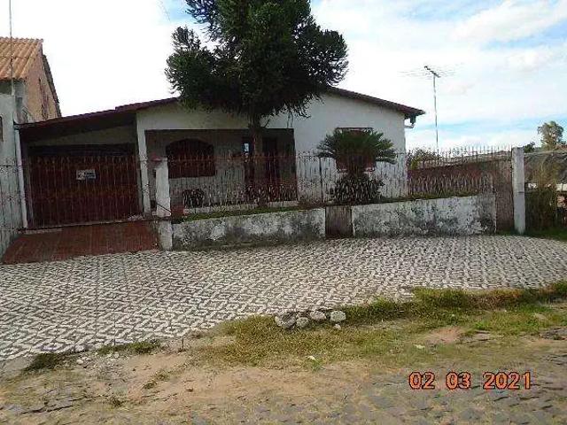 Casa / Sobrado para Venda em Santana do Livramento/RS Registro 3 Quartos