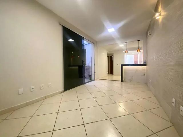 Casa / Sobrado para Venda em Santana do Paraíso/MG Jardim Vitória 2 Quartos