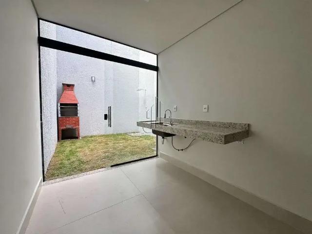 Casa / Sobrado para Venda em Santana do Paraíso/MG Jardim Vitória 2 Quartos