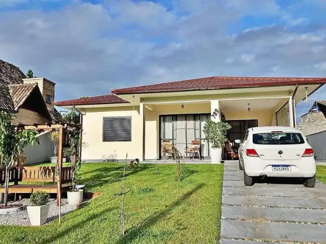Casa / Sobrado para Venda em Santo Amaro da Imperatriz/SC Centro 3 Quartos