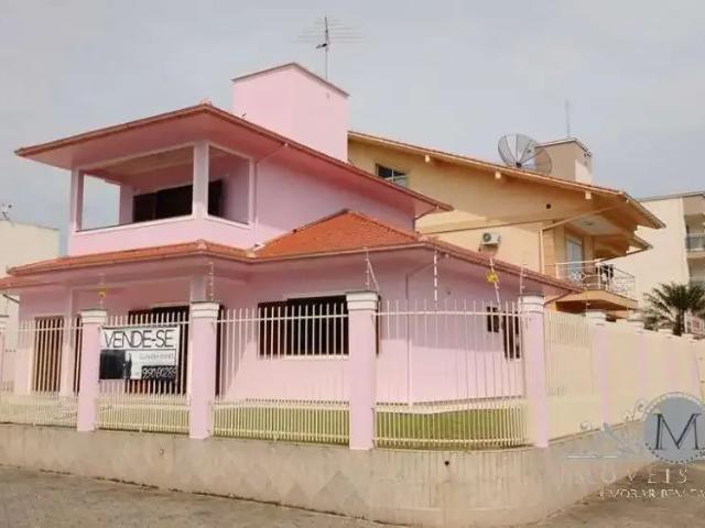 Casa / Sobrado para Venda em Santo Amaro da Imperatriz/SC Centro 3 Quartos