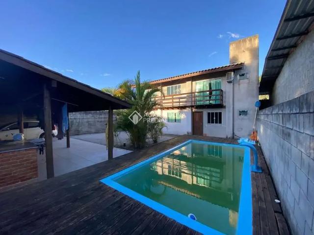 Casa / Sobrado para Venda em Santo Amaro da Imperatriz/SC Sul do Rio 4 Quartos