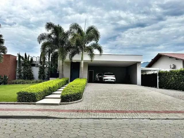 Casa / Sobrado para Venda em Santo Amaro da Imperatriz/SC Sul do Rio 3 Quartos