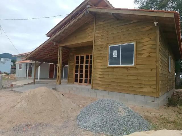 Casa / Sobrado para Venda em Santo Amaro da Imperatriz/SC Sul do Rio 3 Quartos