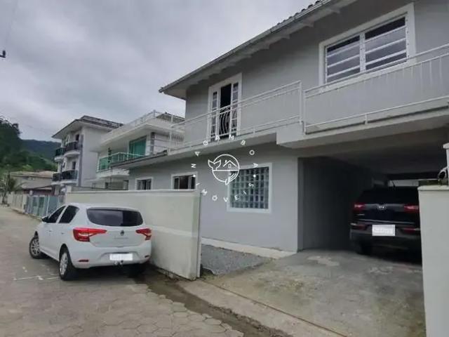 Casa / Sobrado para Venda em Santo Amaro da Imperatriz/SC Sul do Rio 3 Quartos
