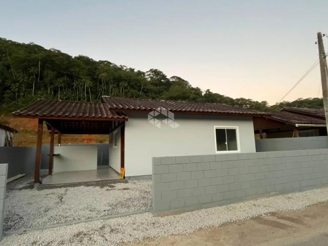 Casa / Sobrado para Venda em Santo Amaro da Imperatriz/SC Varginha 2 Quartos