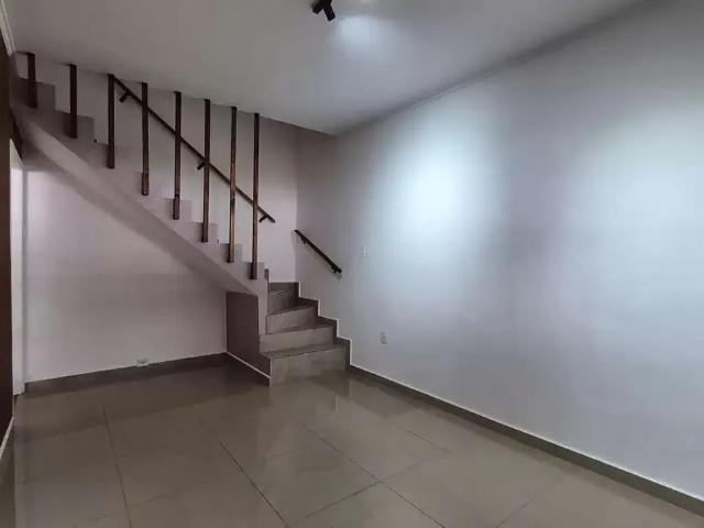 Casa / Sobrado para Venda em Santo André/SP Casa Branca 2 Quartos
