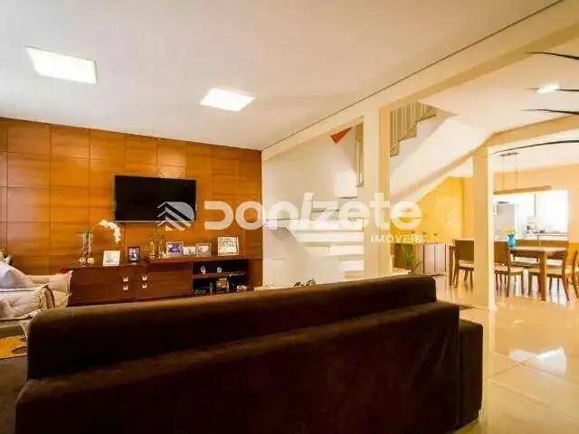 Casa / Sobrado para Venda em Santo André/SP Centro 3 Quartos