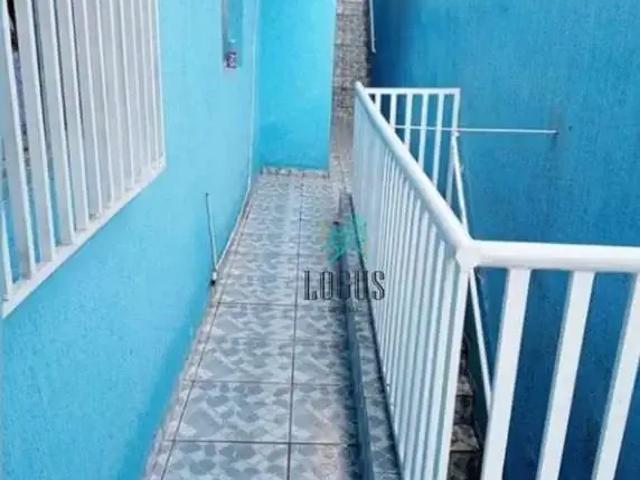 Casa / Sobrado para Venda em Santo André/SP Condomínio Maracanã 4 Quartos
