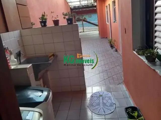 Casa / Sobrado para Venda em Santo André/SP Condomínio Maracanã 4 Quartos