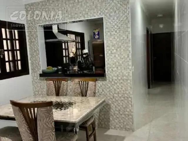 Casa / Sobrado para Venda em Santo André/SP Condomínio Maracanã 4 Quartos