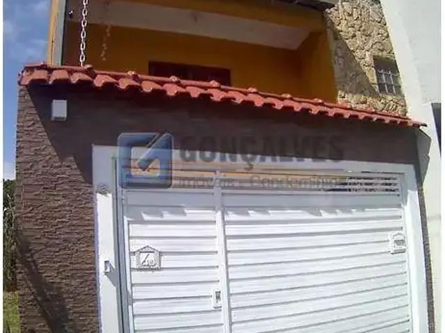 Casa / Sobrado para Venda em Santo André/SP Condomínio Maracanã 2 Quartos