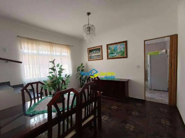 Casa / Sobrado para Venda em Santo André/SP Condomínio Maracanã 3 Quartos