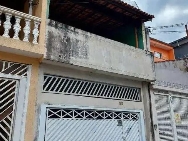 Casa / Sobrado para Venda em Santo André/SP Condomínio Maracanã 3 Quartos