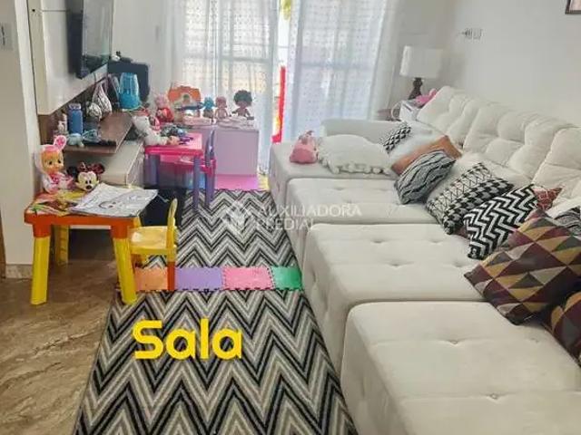 Casa / Sobrado para Venda em Santo André/SP Condomínio Maracanã 3 Quartos