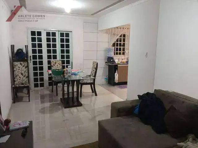Casa / Sobrado para Venda em Santo André/SP Condomínio Maracanã 3 Quartos