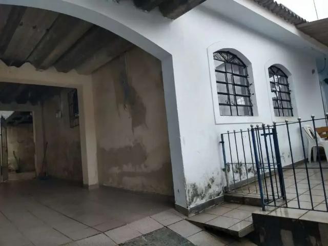 Casa / Sobrado para Venda em Santo André/SP Condomínio Maracanã 3 Quartos