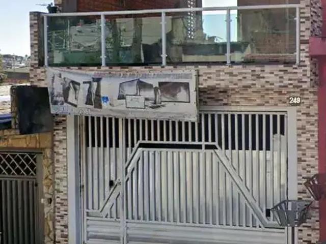 Casa / Sobrado para Venda em Santo André/SP Condomínio Maracanã 3 Quartos