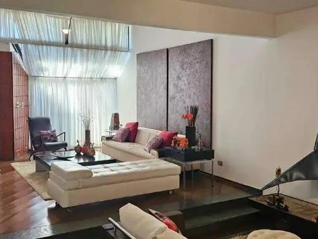 Casa / Sobrado para Venda em Santo André/SP Jardim 4 Quartos