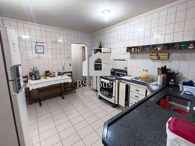 Casa / Sobrado para Venda em Santo André/SP Jardim 4 Quartos
