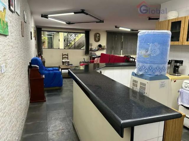 Casa / Sobrado para Venda em Santo André/SP Jardim 4 Quartos