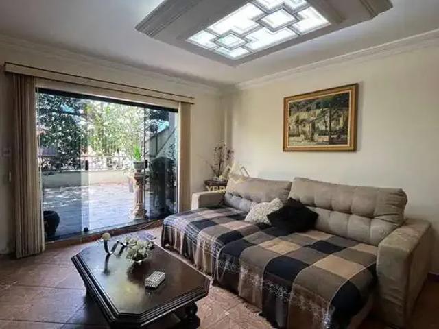 Casa / Sobrado para Venda em Santo André/SP Jardim 4 Quartos