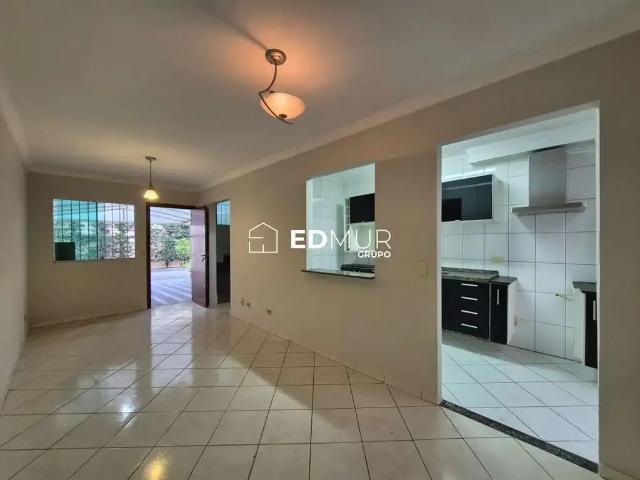 Casa / Sobrado para Venda em Santo André/SP Jardim 4 Quartos