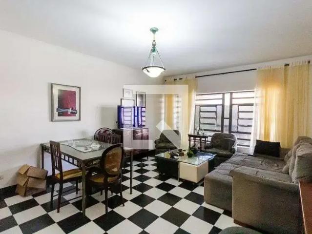 Casa / Sobrado para Venda em Santo André/SP Jardim 4 Quartos