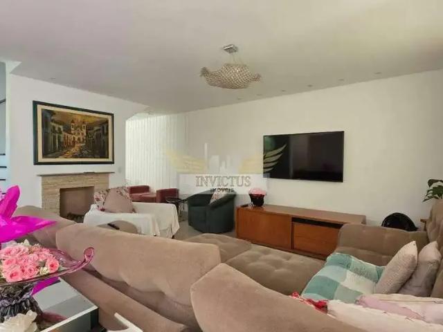 Casa / Sobrado para Venda em Santo André/SP Jardim 4 Quartos