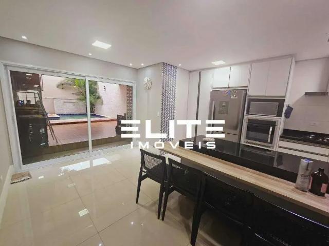 Casa / Sobrado para Venda em Santo André/SP Jardim 4 Quartos