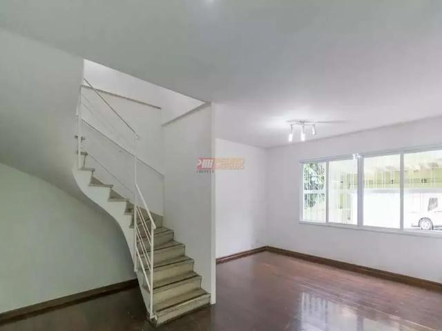 Casa / Sobrado para Venda em Santo André/SP Jardim 4 Quartos