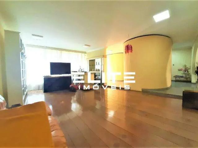 Casa / Sobrado para Venda em Santo André/SP Jardim 5 Quartos