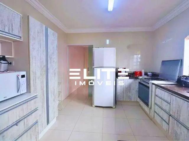 Casa / Sobrado para Venda em Santo André/SP Jardim 5 Quartos