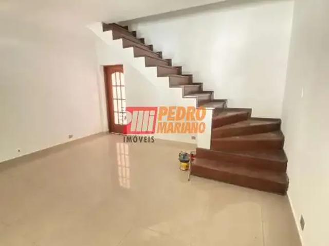 Casa / Sobrado para Venda em Santo André/SP Jardim 2 Quartos