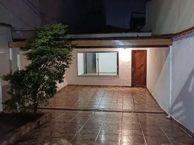 Casa / Sobrado para Venda em Santo André/SP Jardim 2 Quartos