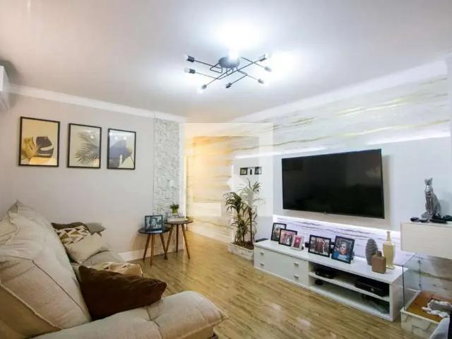 Casa / Sobrado para Venda em Santo André/SP Jardim 2 Quartos