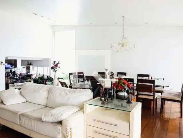 Casa / Sobrado para Venda em Santo André/SP Jardim 3 Quartos