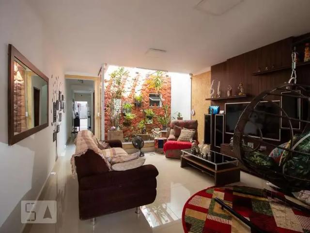 Casa / Sobrado para Venda em Santo André/SP Jardim 3 Quartos