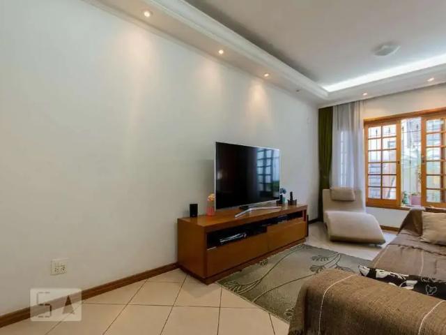 Casa / Sobrado para Venda em Santo André/SP Jardim 3 Quartos