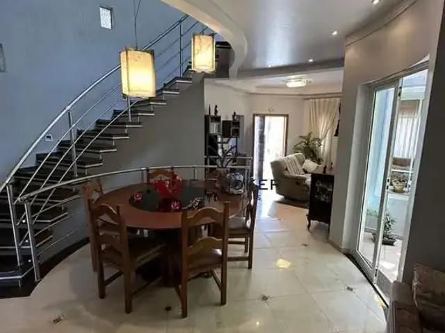 Casa / Sobrado para Venda em Santo André/SP Jardim 3 Quartos