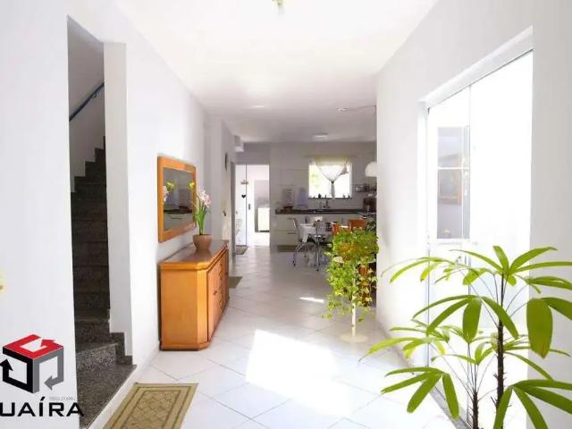 Casa / Sobrado para Venda em Santo André/SP Jardim 3 Quartos