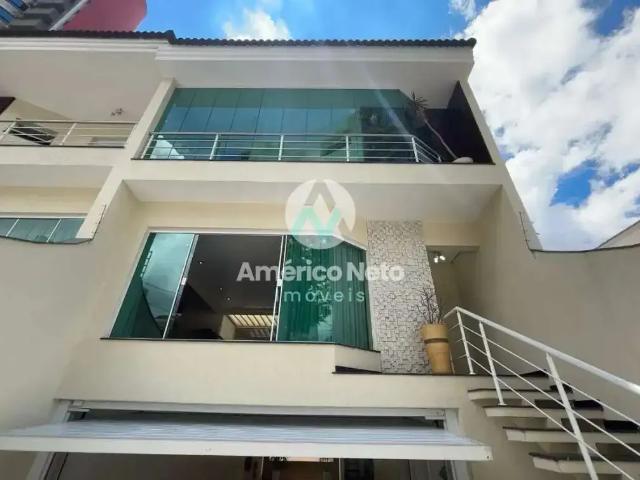 Casa / Sobrado para Venda em Santo André/SP Jardim 3 Quartos