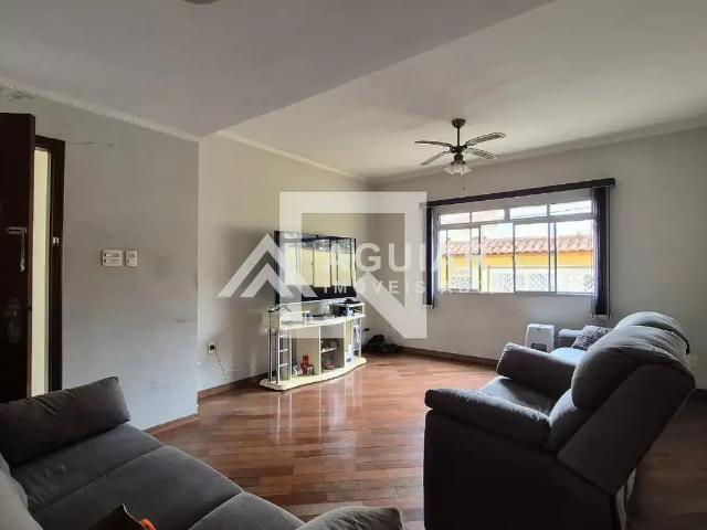 Casa / Sobrado para Venda em Santo André/SP Jardim Las Vegas 4 Quartos