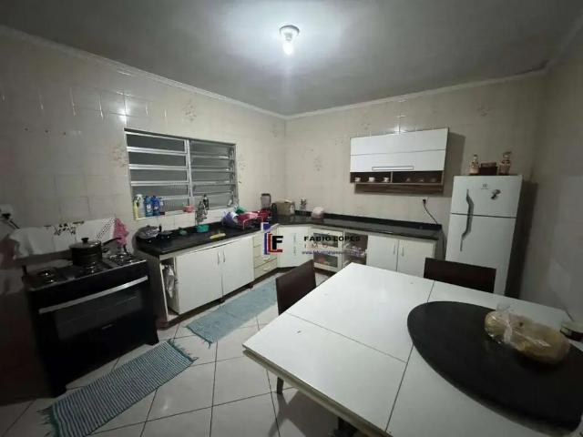 Casa / Sobrado para Venda em Santo André/SP Jardim Santo André 4 Quartos