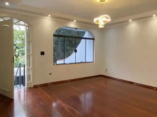 Casa / Sobrado para Venda em Santo André/SP Parque Capuava 3 Quartos