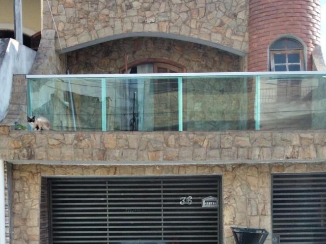 Casa / Sobrado para Venda em Santo André/SP Parque Gerassi 3 Quartos