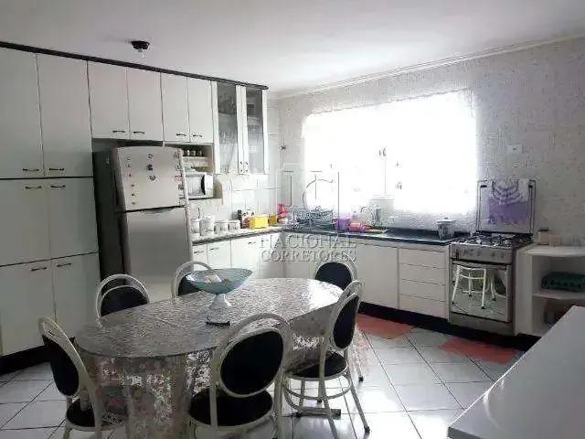 Casa / Sobrado para Venda em Santo André/SP Parque Gerassi 5 Quartos